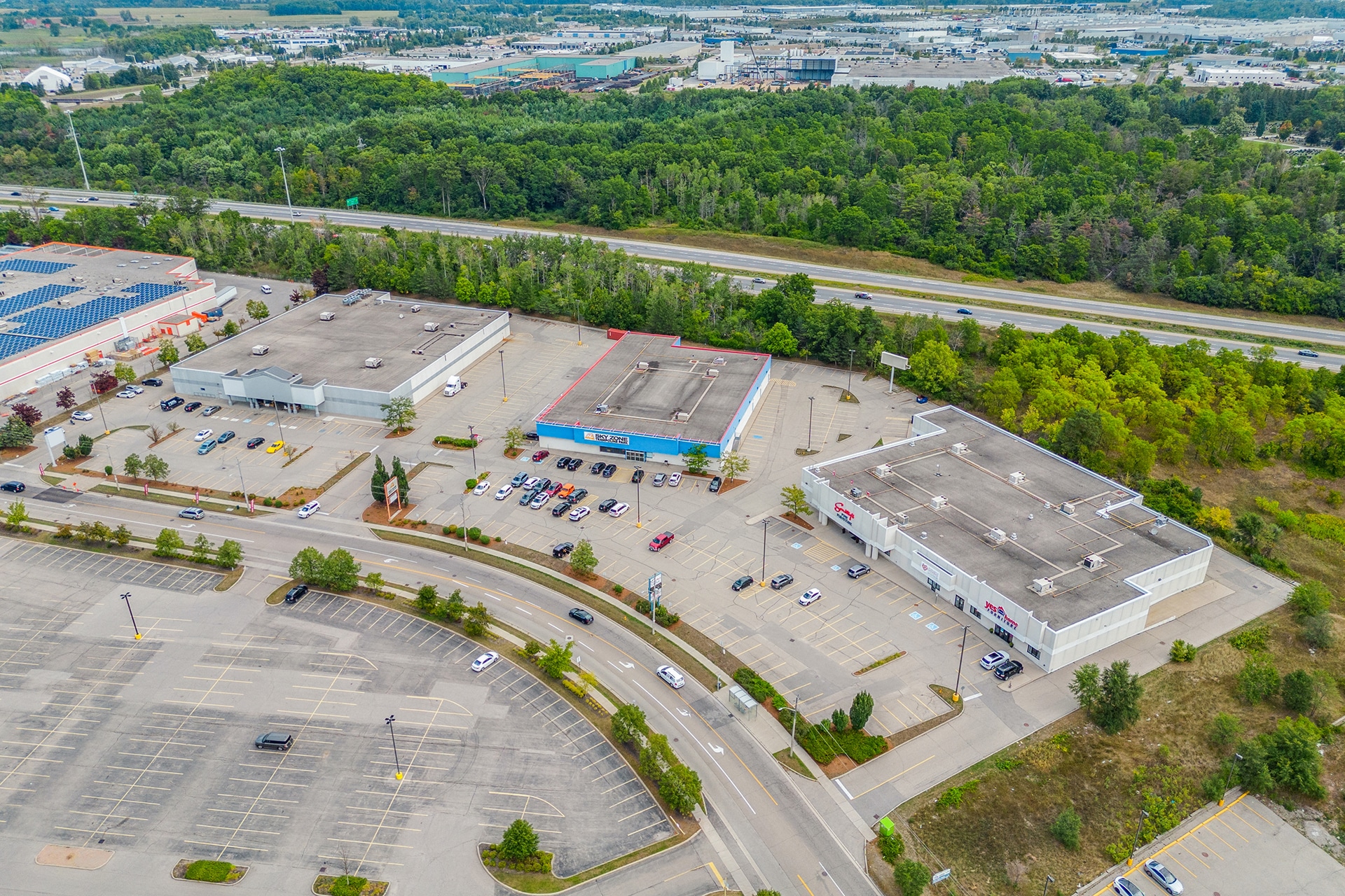 130-170 Gateway Park Drive - EY Parthenon | Conservatory Group