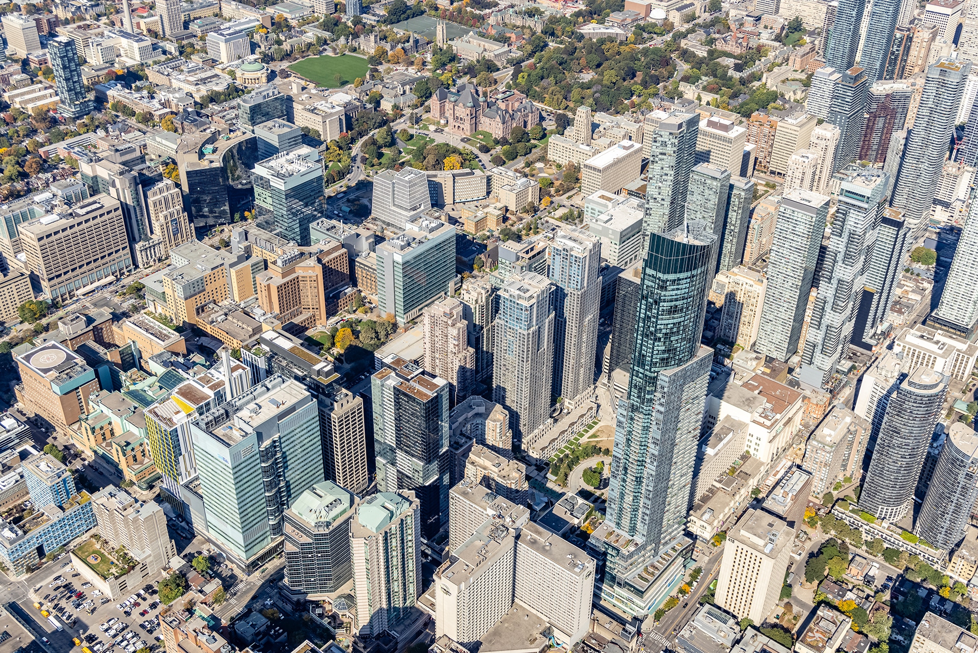 736 Bay Street (Residential) - EY Parthenon | Conservatory Group